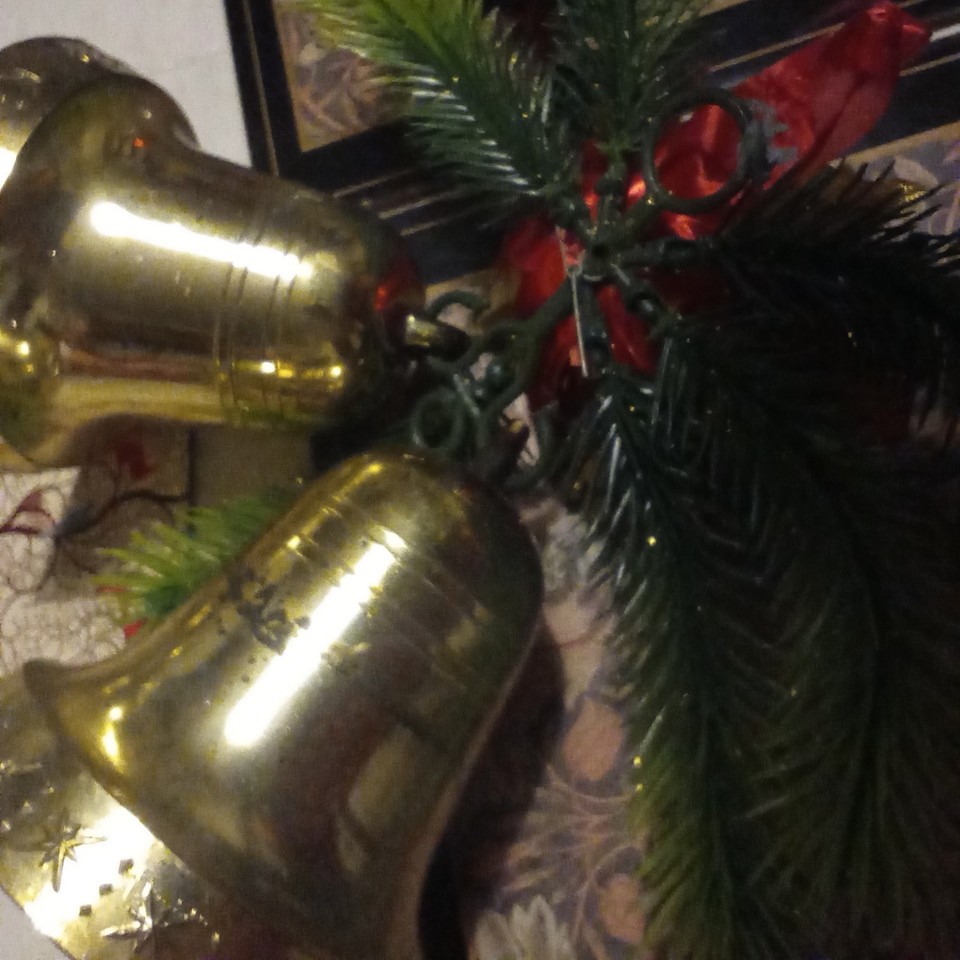 Red & gold Christmas Bells Decoration For Door Or Other x2 | eBay