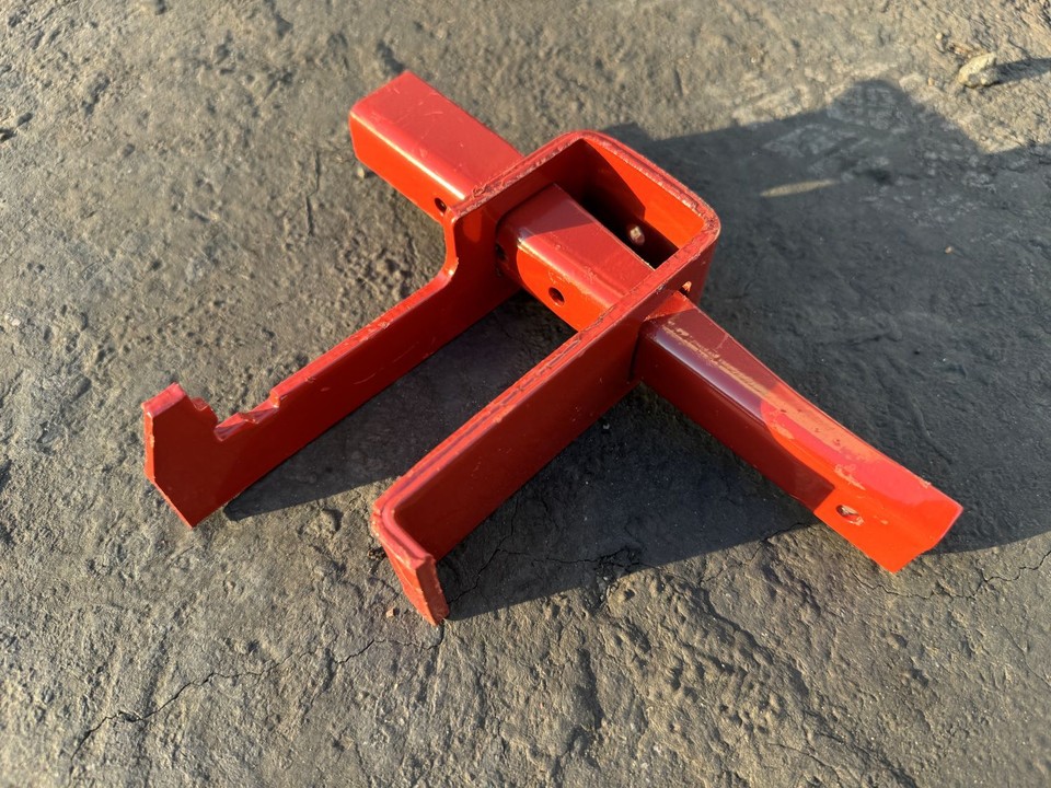 Sandbaggy One-Piece Waler Clamp - Compatible w/ Symons Forms - Concrete ...