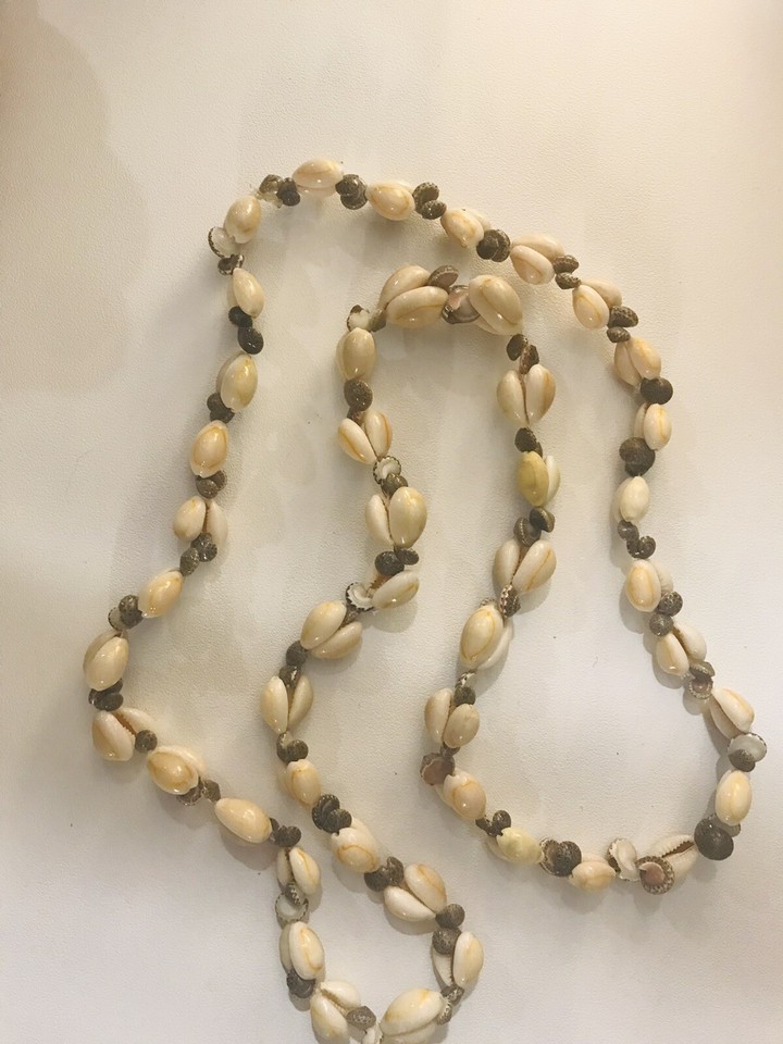 Shell Necklace 36" Hawaiian Vintage VISCO Lei Fertility Cowrie Snail ...