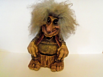 Norwegian Big Troll Sitting on Tree Stump Figurine 12" NY Form #109 ...