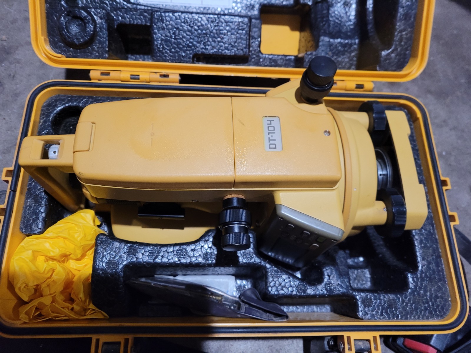 TOPCON DT-104 DIGITAL THEODOLITE,TRANSIT,TRIMBLE,SPECTRA,BUILDERS,NIKON ...