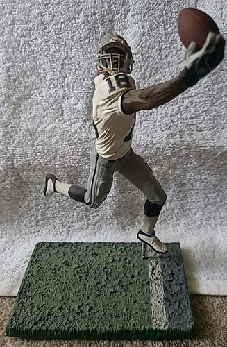 MCFARLANE RANDY MOSS OAKLAND RAIDERS ACTION FIGURE GREAT PRE-OWNED ...