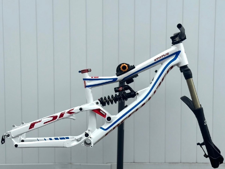 Specialized STATUS Frame Set Full Sus DH MTB 2013 Manitou SHERMAN Fork ...