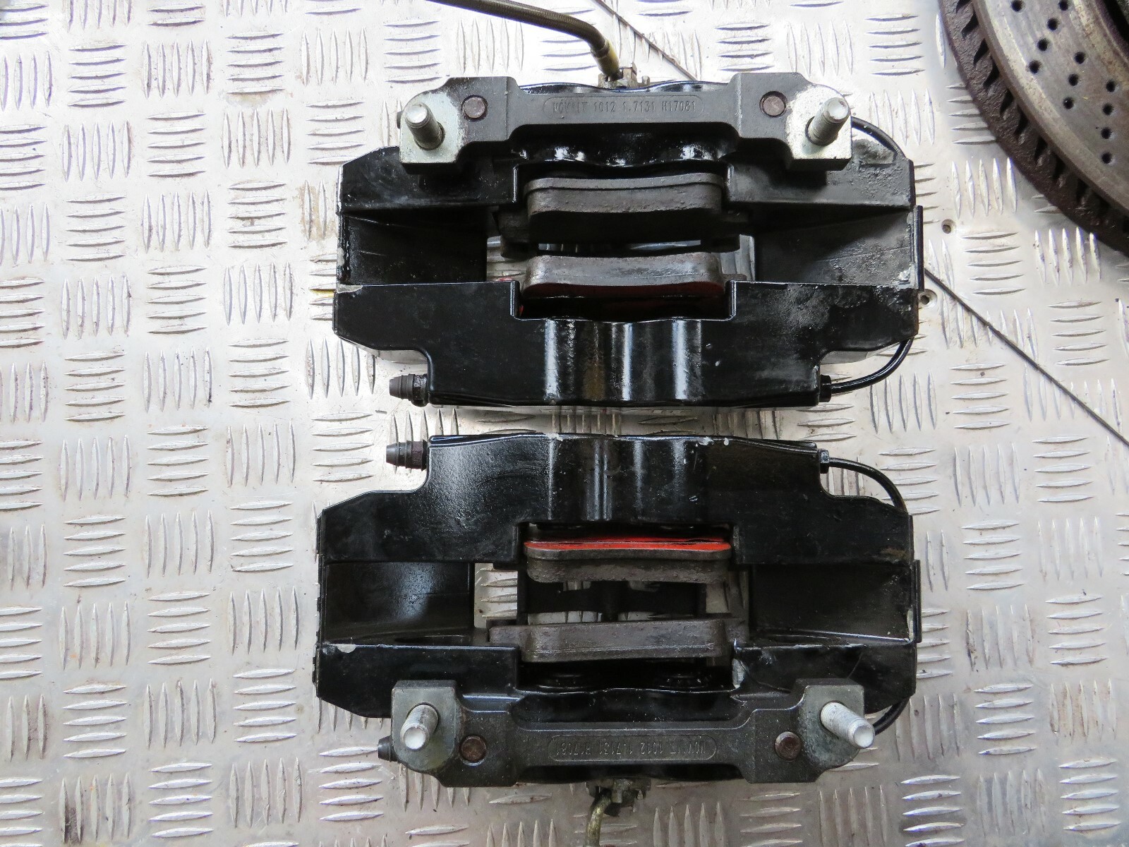 Nissan GTR GT-R R35 Mov-it Break caliper set up like Alcon AP Racing ...