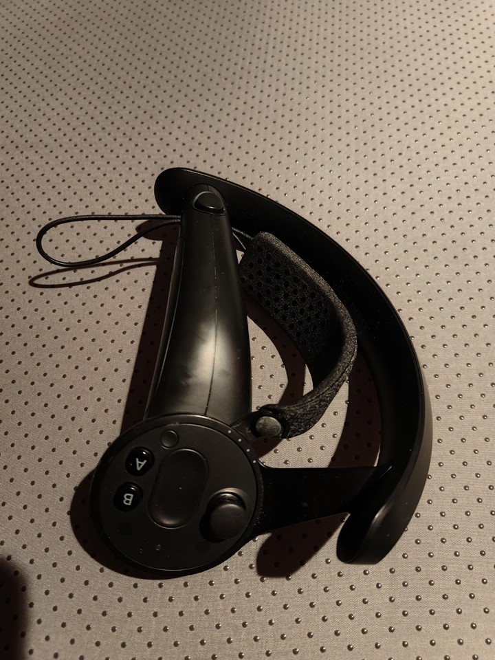 Valve Index VR Controller Knuckles - LEFT ONLY | eBay