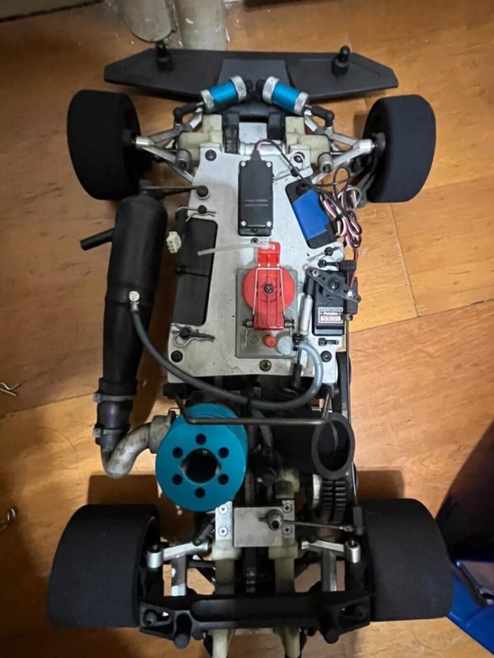 Kyosho Genesis Picco Micromotori Italy Nitro Rc Race Car 4wd 1/10 Scale ...