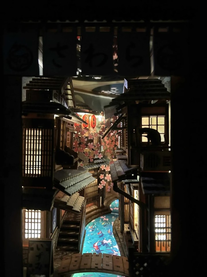 ANAVRIN® Sawara Town Book Nook DIY Kit - Japanese Bookshelf Insert 272 ...