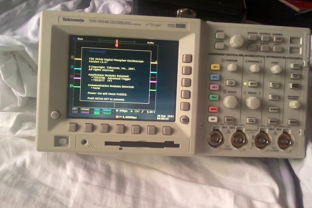 Tektronix+TDS3034B+Digital+Phosphor+Oscilloscope for sale online | eBay