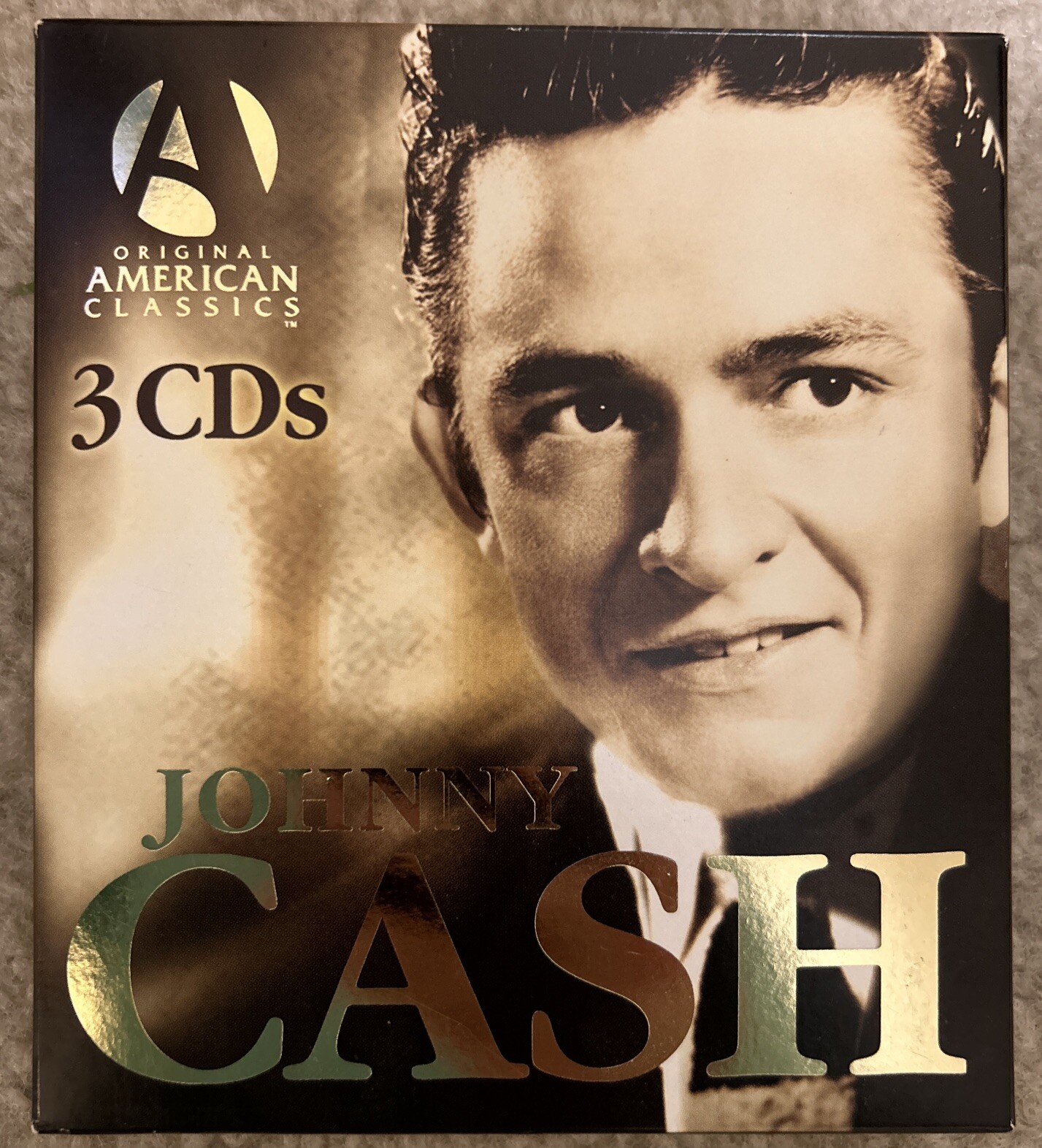 Johnny Cash American Classics 3 CD Box Set - I Walk the Line and more ...