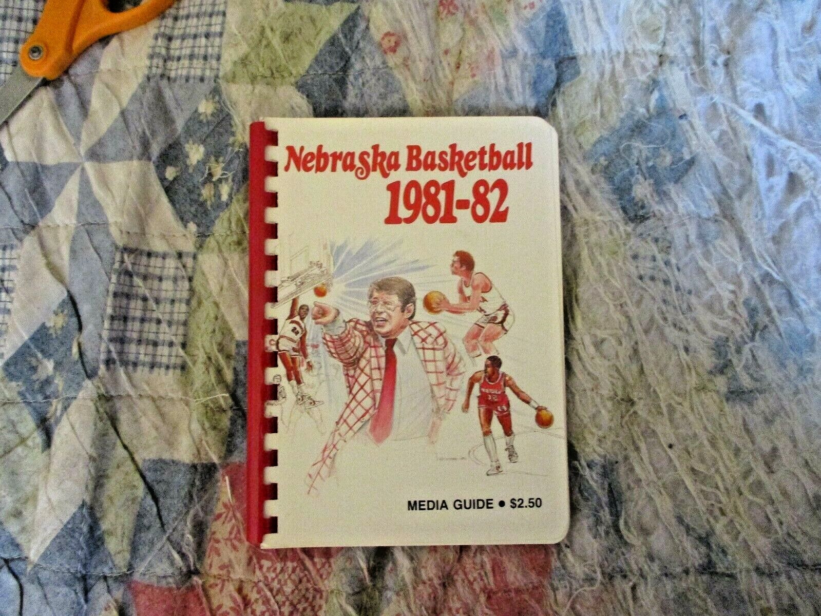 1981-82 NEBRASKA BASKETBALL MEDIA GUIDE Yearbook MOE IBA Program 1982 ...
