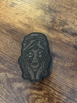 wrmfzy gypsy patch Zev Shot Show Black With Green Eyes | eBay