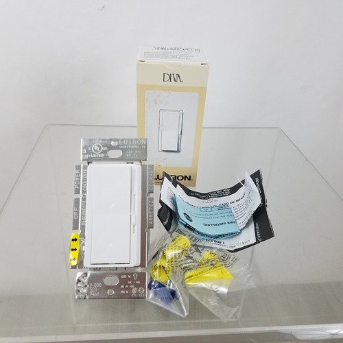 Lutron Diva 150W Dimmer Switch DVCL-153P-WH Dimmable LED/CFL Bulbs ...