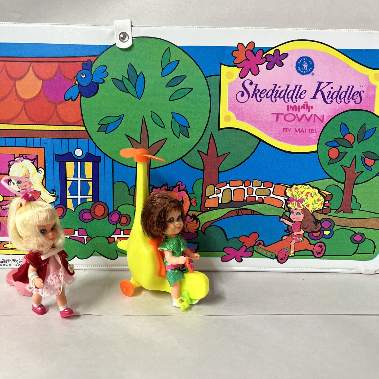 Vintage Mattel 1960s Liddle Kiddles Pop Up Town With Harriet, Shirley ...