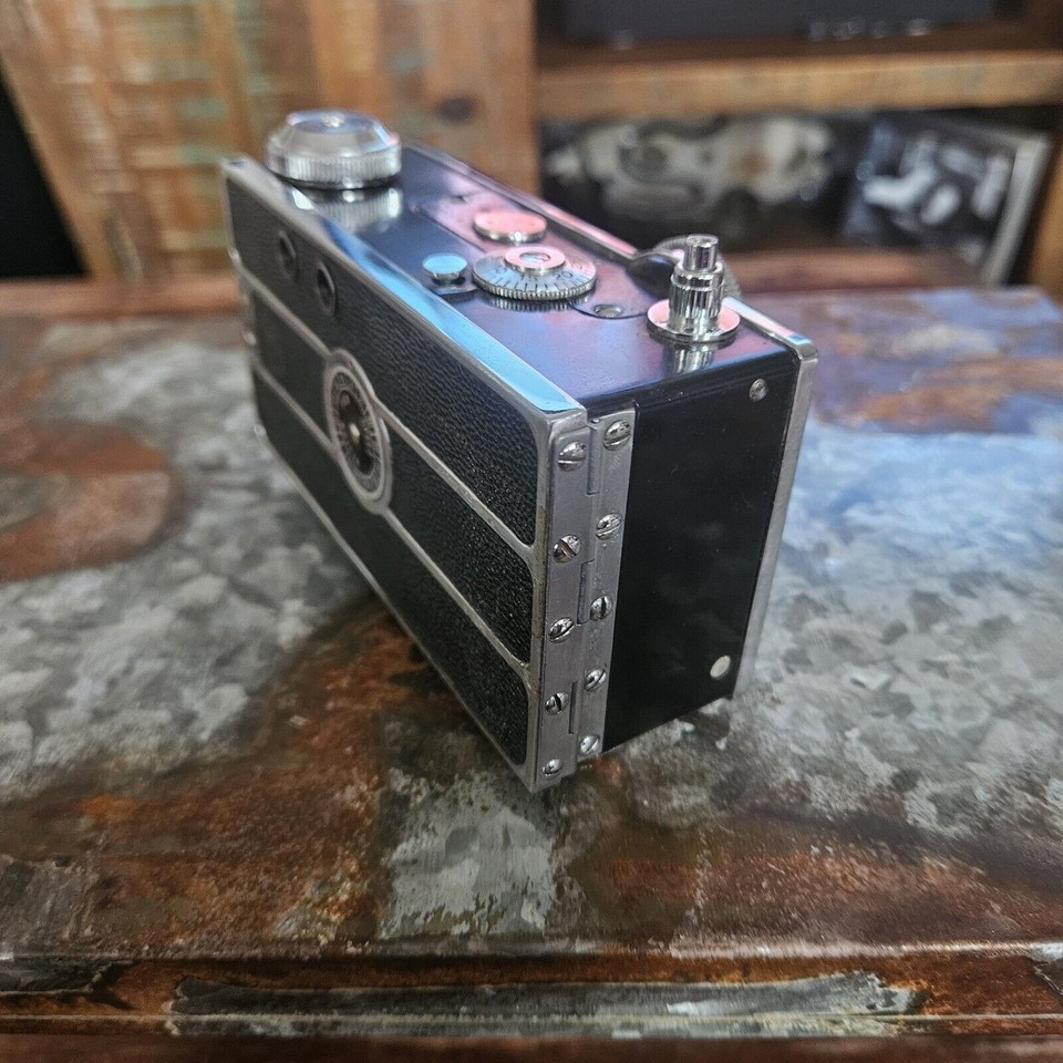 Vintage Argus C-3 "The Brick" 35mm Rangefinder Camera W/Case 1940's ...