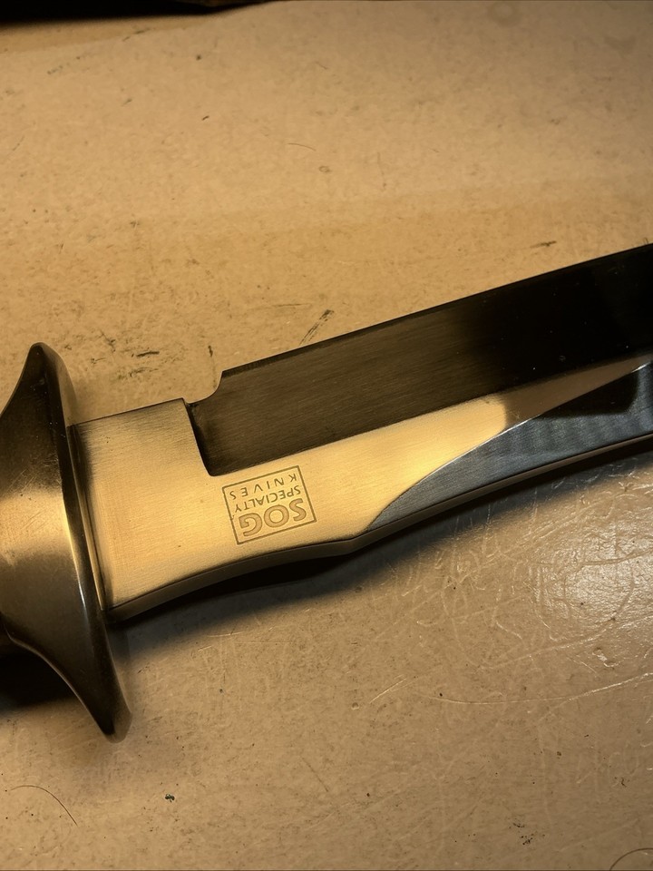 SOG Knife Seki Japan 6” Blade Tan Inserts SOG Lynnwood, Wa. Leather ...