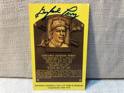 Gaylord Perry Signed Autographed Gold Hall of Fame Plaque HOF Postcard ...