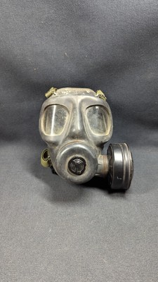 1968 Dated S6 Gas Mask With Filter - Size N | eBay UK
