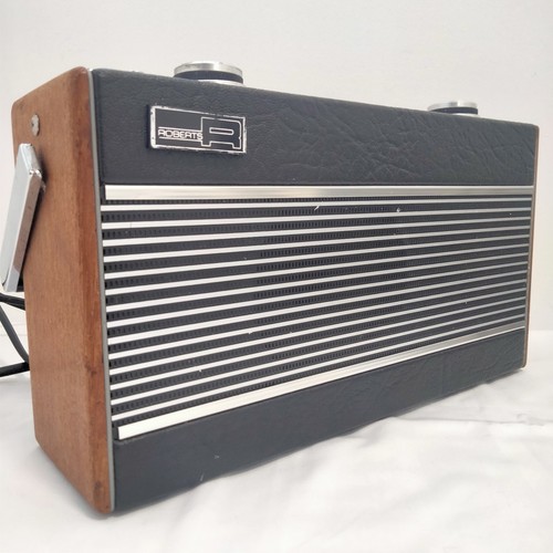 Working 80s Vintage Roberts R900 Transistor Radio with Turntable Swivel ...