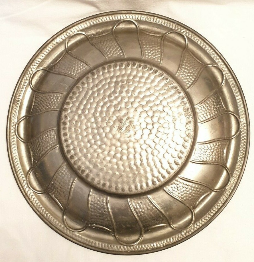 Soupière en Etain, Peltro, 95%, avec son couvercle et plateau | eBay