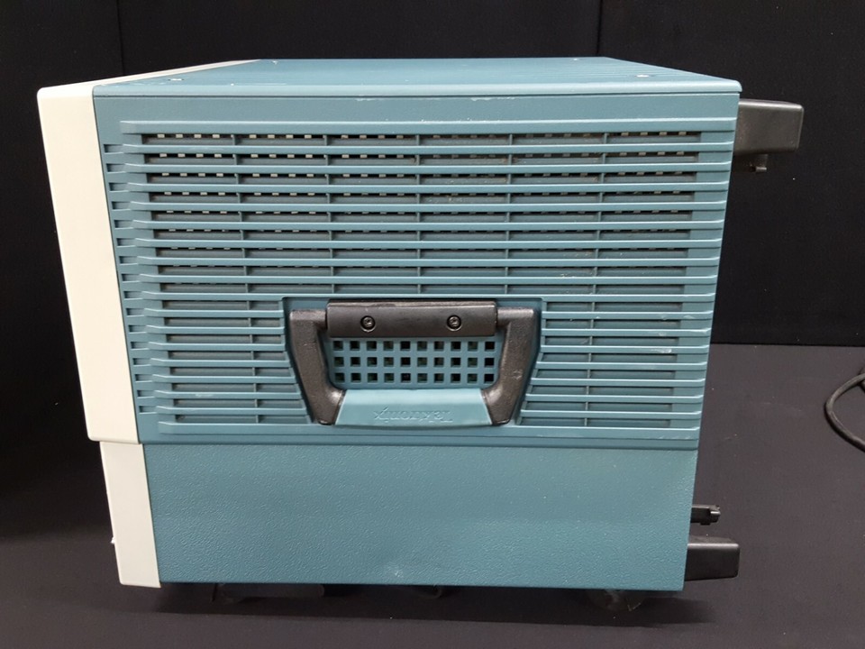 Tektronix CSA8000B : Communications Signal Analyzer Self Test Fail AS ...