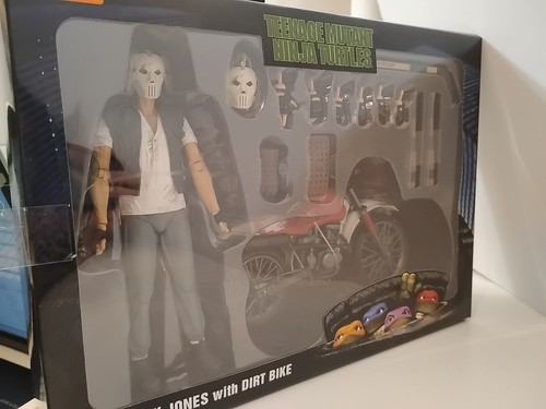 NECA Teenage Mutant Ninja Turtles (1990 Movie) Casey Jones & Dirt Bike ...