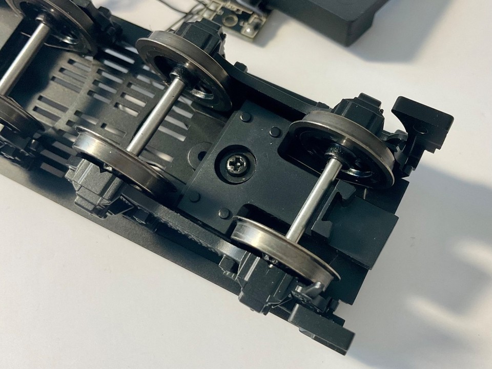 Hornby 0-0 Gauge 8 Wheel BR Tender Chassis Spares / Repair | eBay UK