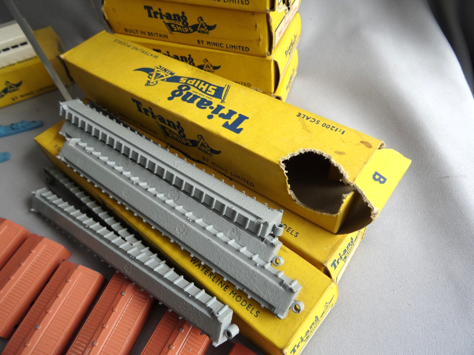 Collection of Vintage Triang Minic Ships inc HMS Bulwark, Tugs, Pier ...