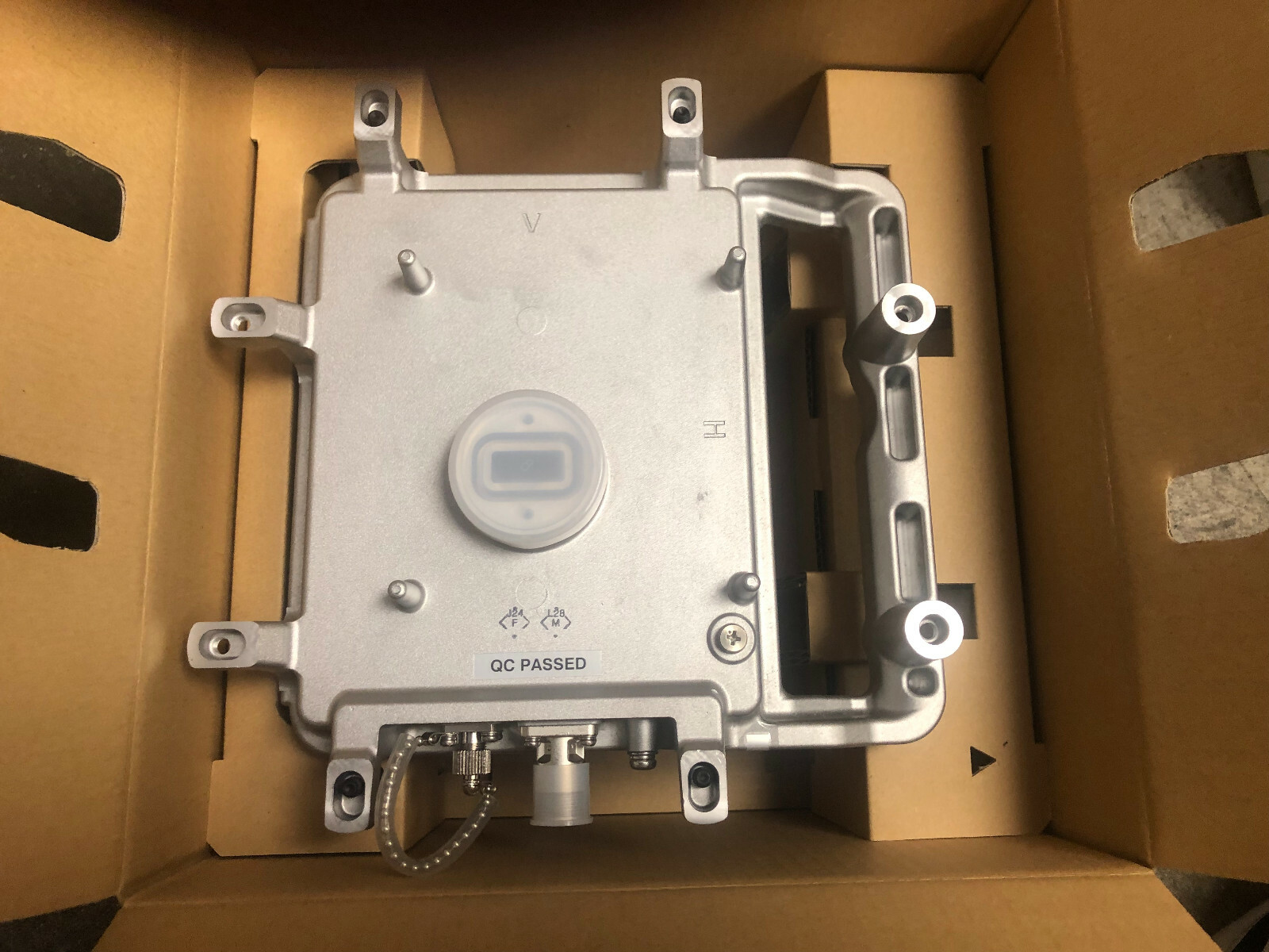 NEC PASOLINK ODU Outdoor Unit TRP-11G-2E-CB0-HG NWA-084121-CB0 | eBay