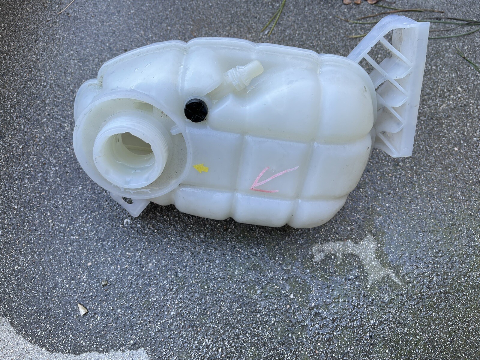 BMW N55 coolant overflow tank | eBay