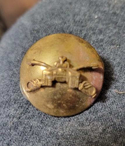 Vintage WWII Brass US Army Armored Cavalry Tank Crossed Swords Collar ...