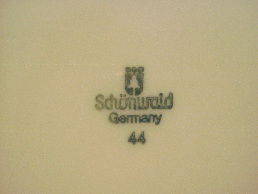 Schonwald Germany 44 Porcelain Dinner Plates Set of 4 - Floral Pattern ...