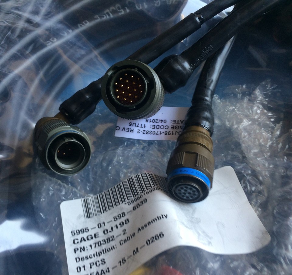 5995-01-598-6039 CABLE ASSY SATCOM DATA POWER 3 CONNECTORS 100FT 170382 ...