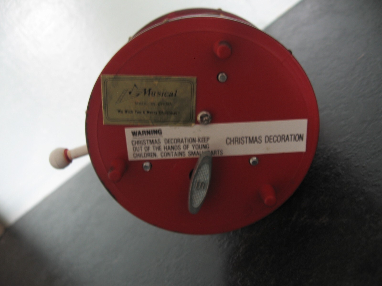 Christmas Wind Up Music Box We Wish You A Merry Christmas Carol Singers ...