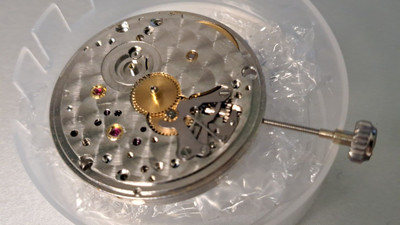 Genuine Original Rolex 1520 movement pre-owned. runs. for repair or for ...