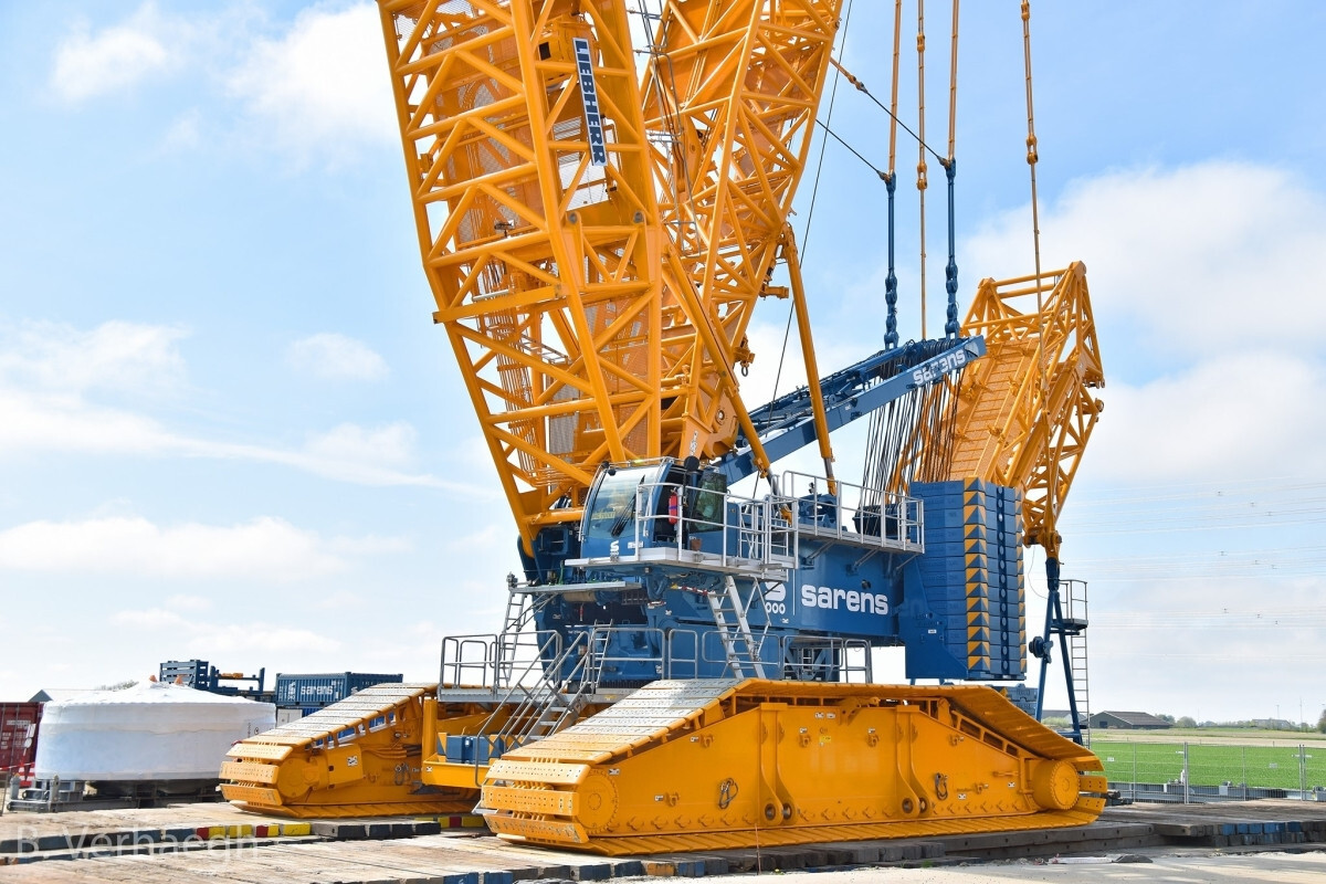 NZG IMC 20-1078 Raupenkran Sarens LR 11000 150 NEU in