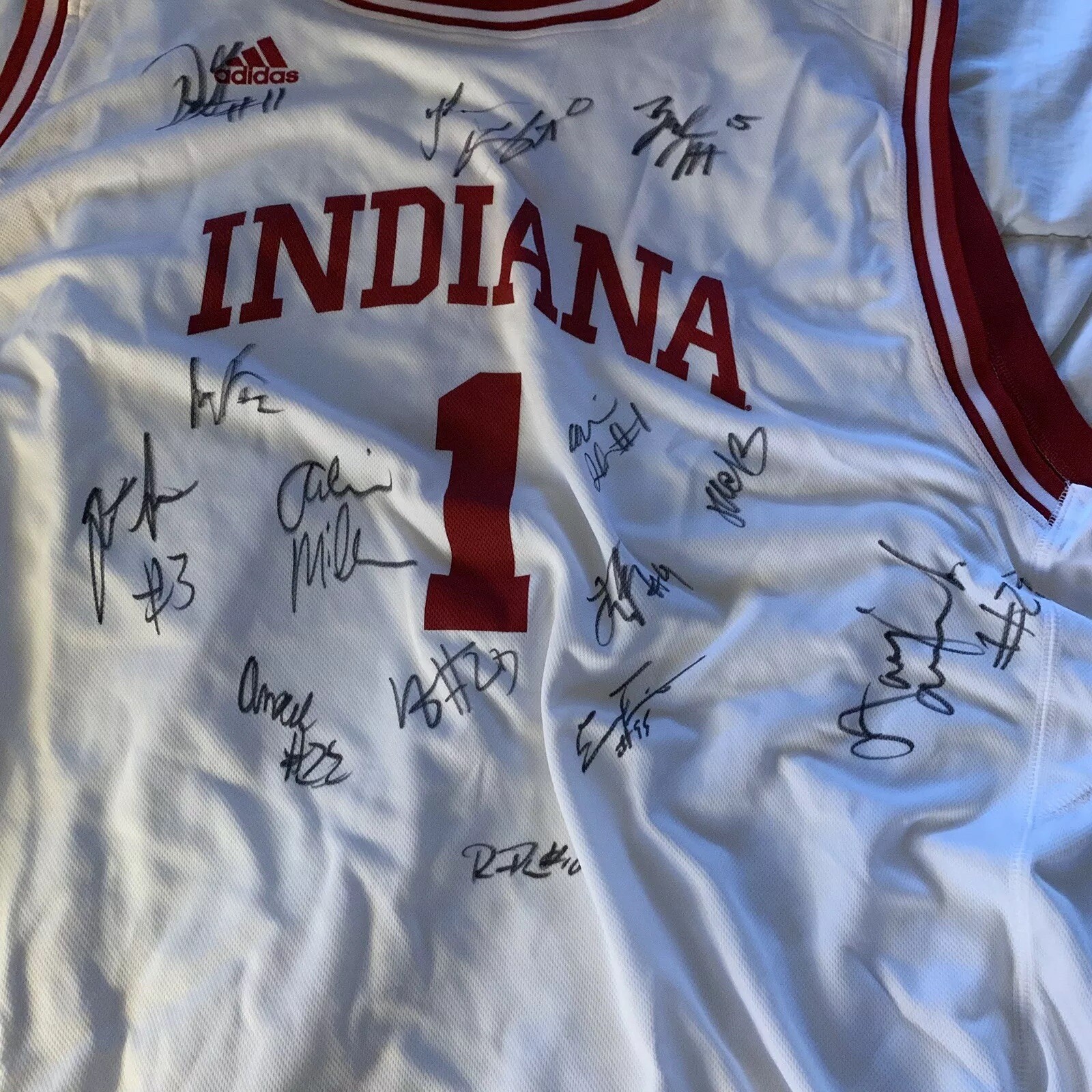 2018-2019 Team SIGNED Indiana Hoosiers Jersey Autographed 4XL IU Romeo ...