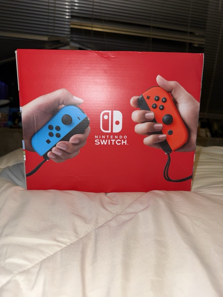 Nintendo Switch 1st Get 32GB Console Neon Red And Neon Blue. | eBay