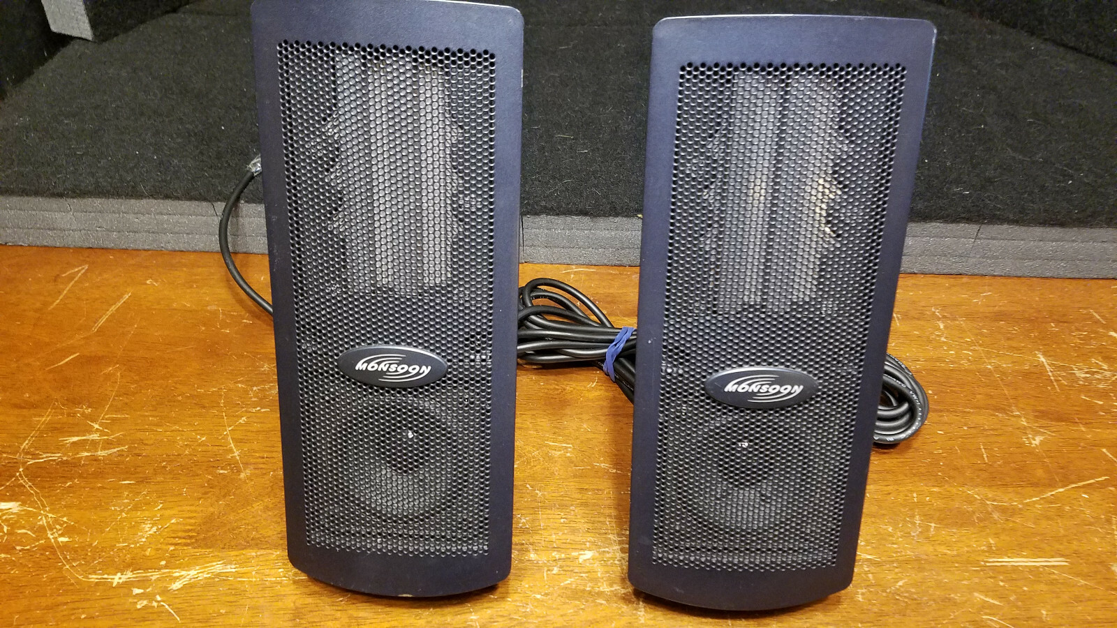 Monsoon MH-500 2.1 Multimedia Gaming PC Speakers w/ Subwoofer Retro ...