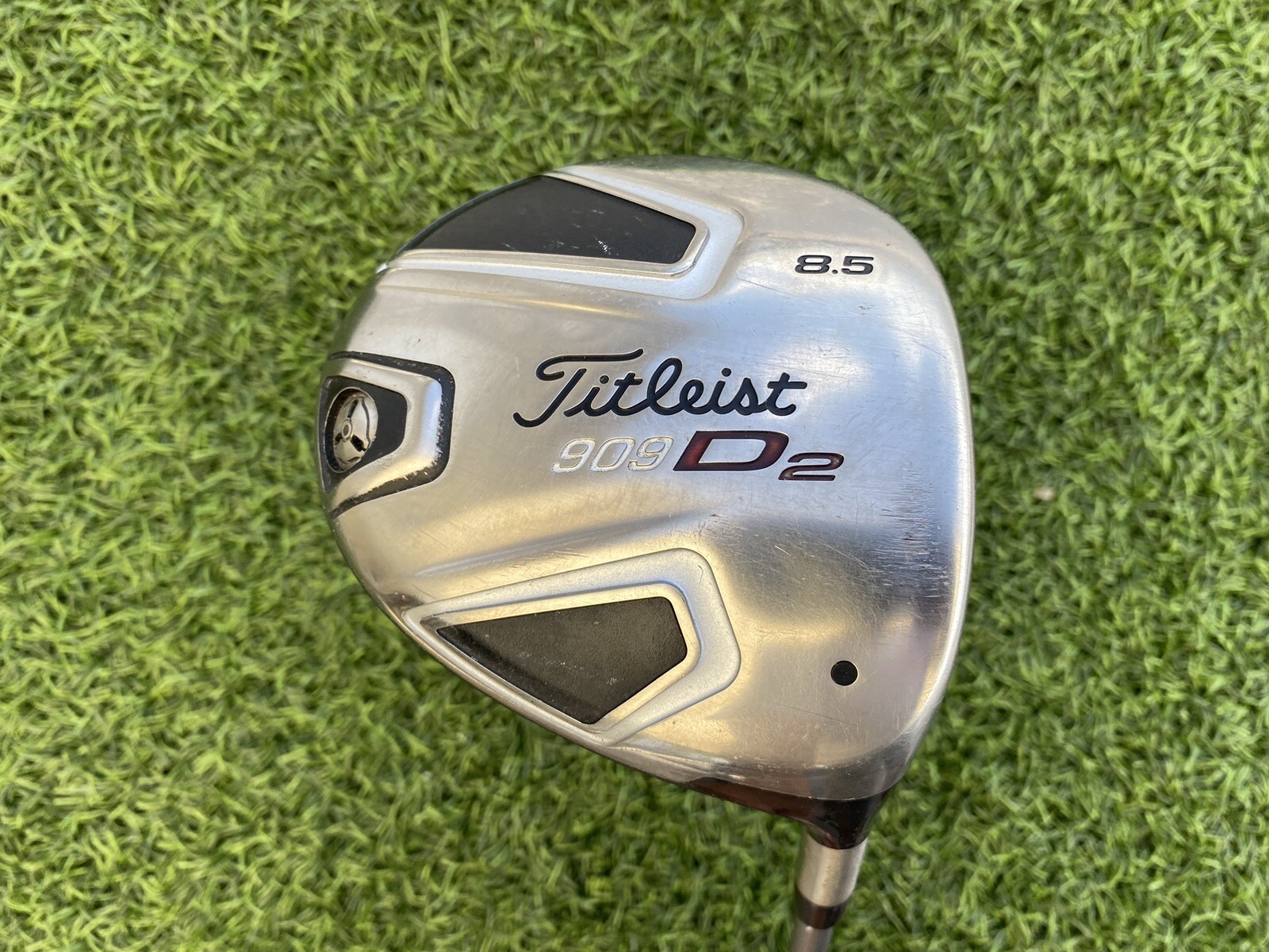 Titleist 909 D2 Driver X-Flex 44.75 Inches, 8.5 Loft, Standard Grip | eBay