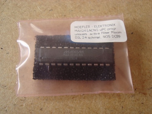 Analog Devices MAX261ACNG-Microprocessor Programmable Universal Active ...