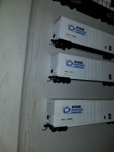 HO Lot of 3 50' Box Cars & Non Powered Loco Custom Ryder Dedicated ...