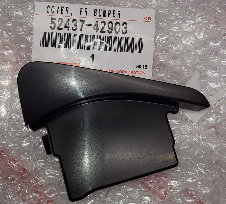 2019 2020 2021 2022 Genuine Toyota RAV4 Front Tow Eye Cover - Right ...
