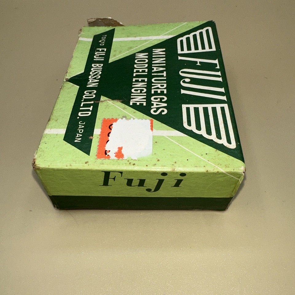 Rare Fuji 0.099 Miniature Gas Model Airplane Engine | eBay