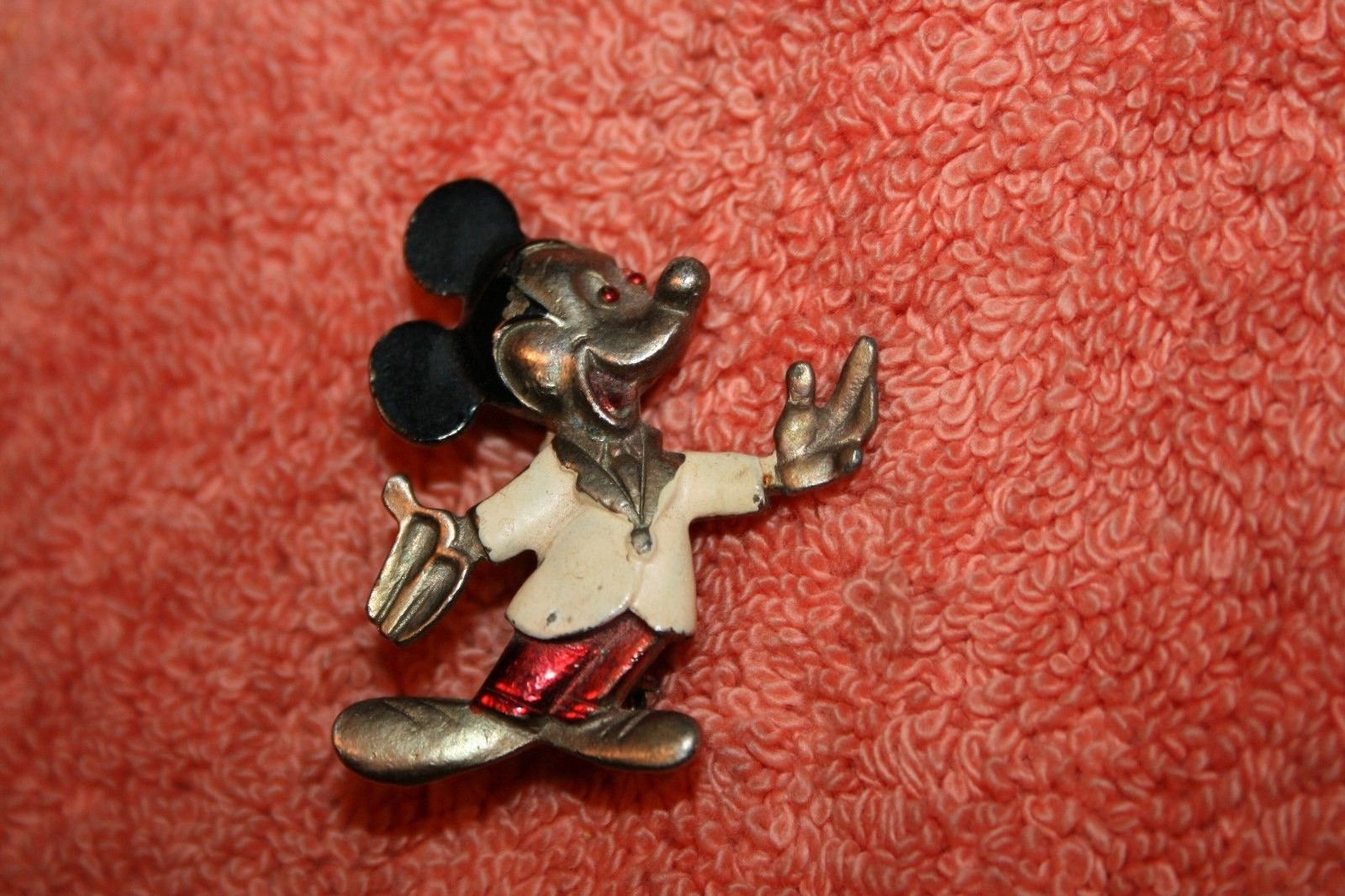 40's 50's Walt Disney Prod. Mickey Mouse Pin Brooch Enamel Painted ...