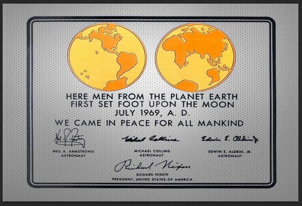 Gold Silver Lunar Plaque placed on the moon by Apollo Astronauts Signed ...