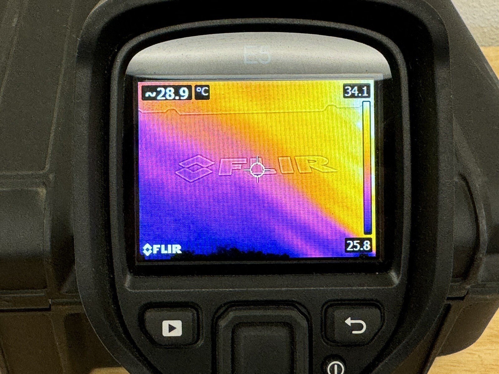 Flir E5 Infrared Camera with MSX - E63900 E5 Handheld IR Test Camera | eBay