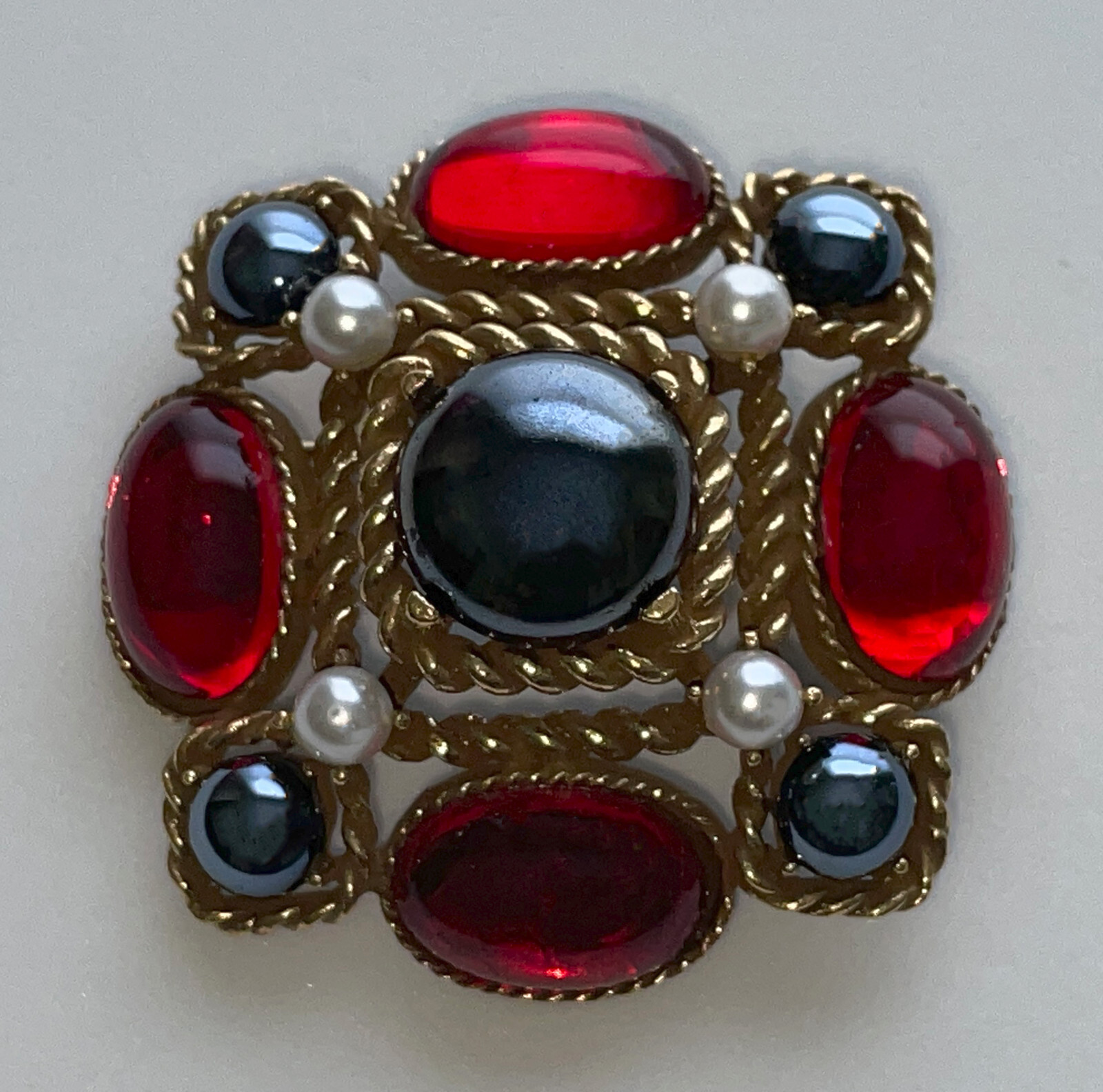 COROCRAFT CORO MALTESE CROSS BROOCH PIN JELLY BELLY C… - Gem
