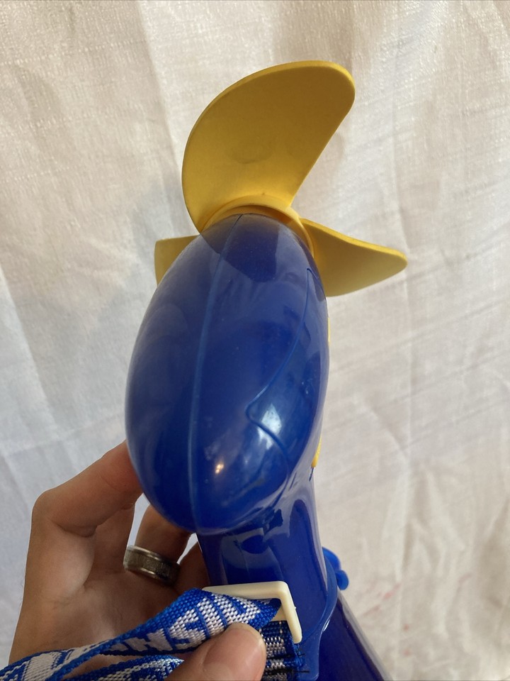Walt Disney World Parks Misting Water Spray Bottle Fan Batteries ...
