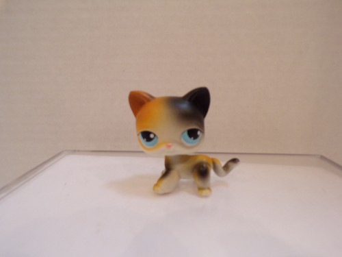 Littlest Pet Shop~#106~Calico Cat~Blue Dot Eyes~Red Magnet~Birthday ...
