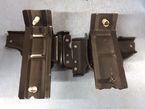 Front Right & Left Motor Mount 2PCS 1997-2014 Ford E150 E250 E350 E450 ...